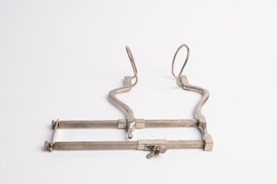 Balfour's abdominal retractor - Faculty of Medicine, Dentistry and ...