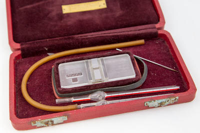 Spencer Bright-Line haemocytometer - Faculty of Medicine, Dentistry and ...