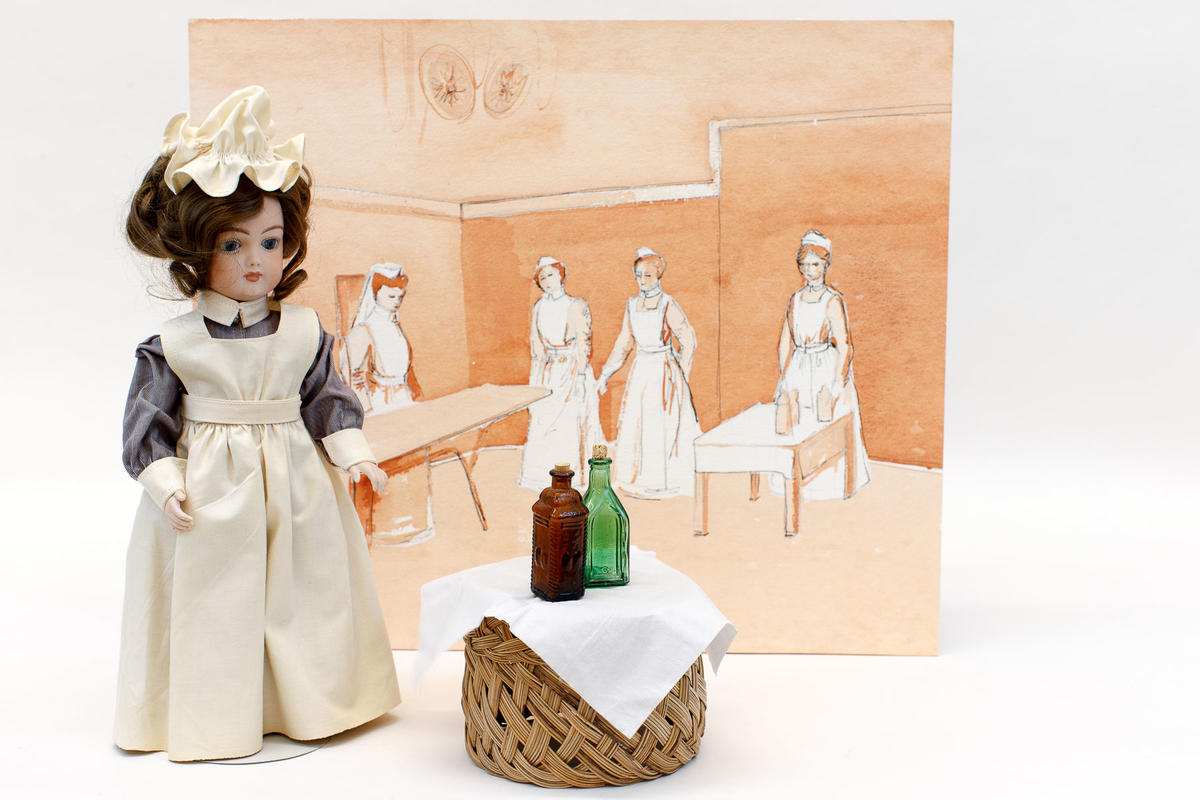 Painted backdrop for Robyn Harvey's dolls - Faculty of Medicine ...