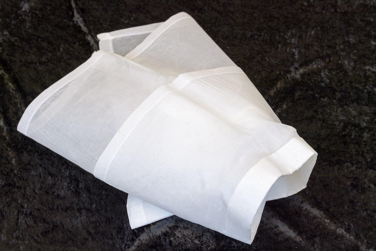 Nursing uniform - veil - Faculty of Medicine, Dentistry and Health ...