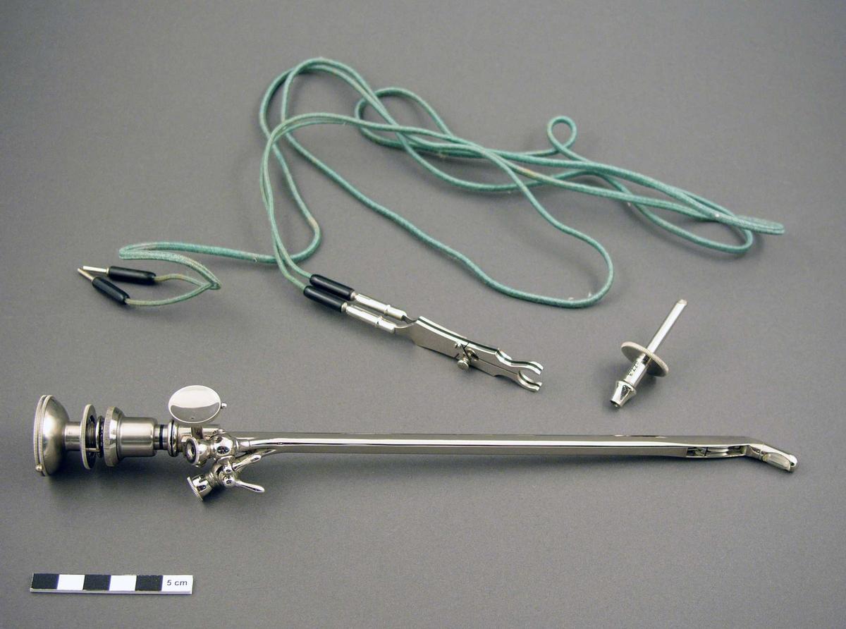 Cystoscope with electric light apparatus - Faculty of Medicine ...