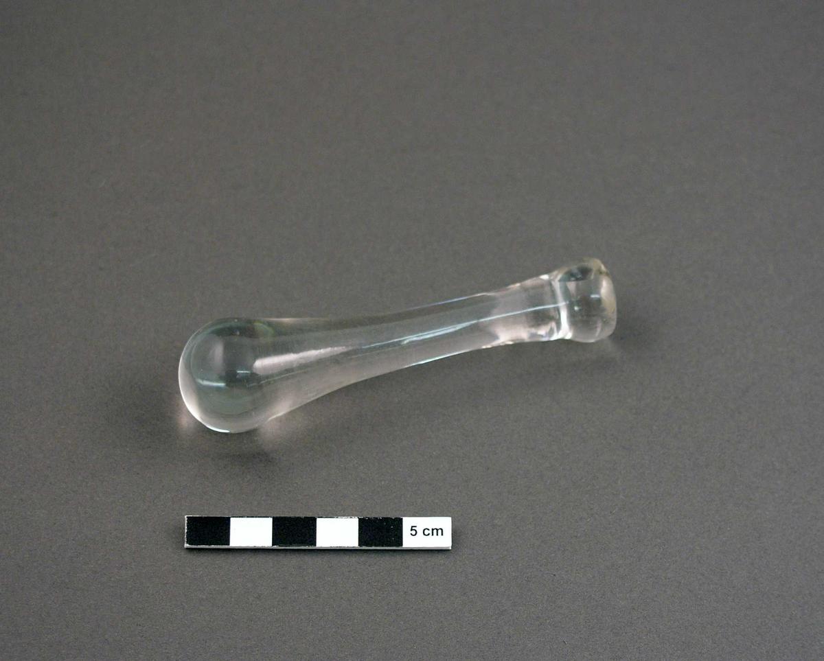 Pestle: small glass pestle in drop shape, bulbous handle - Faculty of ...