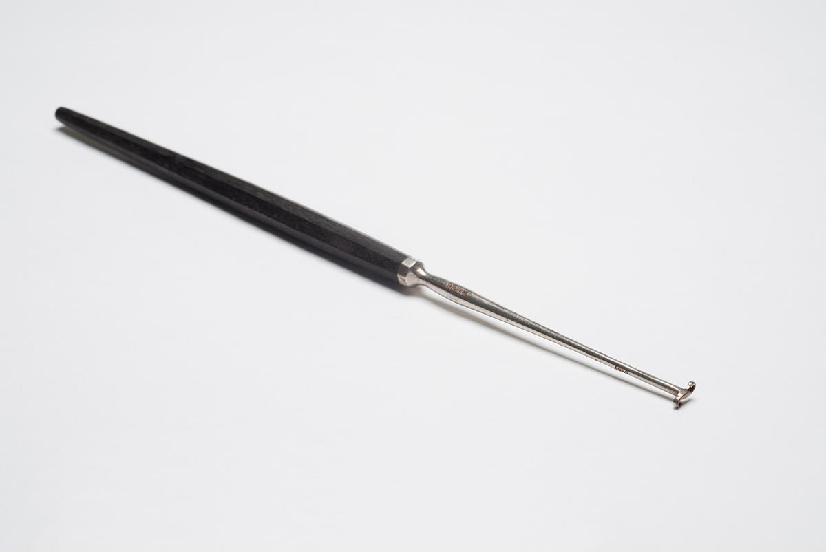 Cleft palate suture catcher - Faculty of Medicine, Dentistry and Health ...