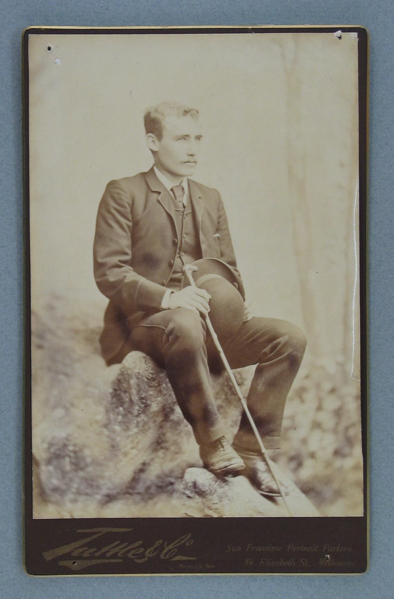 Carte-de-visite portraying Frank H Cole (1863-1934) - Faculty of ...